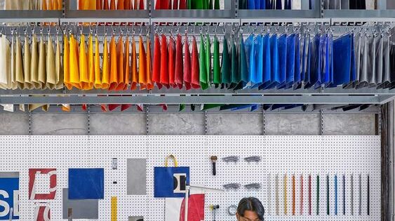 4 perfiles de instagram que convierten las zapatillas en objetos de ...